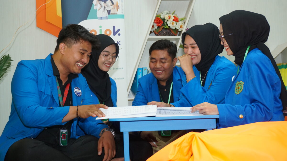 Kegiatan Mahasiswa - Fakultas Ekonomi dan Bisnis